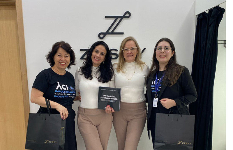 Visita de relacionamento à Zesty